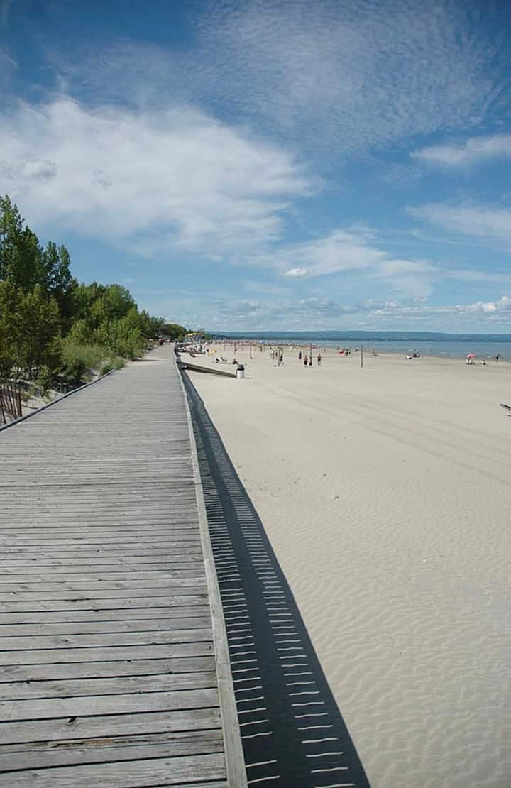 Home In Wasaga Beach - ワサーガ・ビーチ
