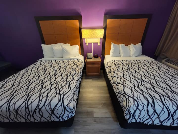 Two Double Beds - Amarillo, TX
