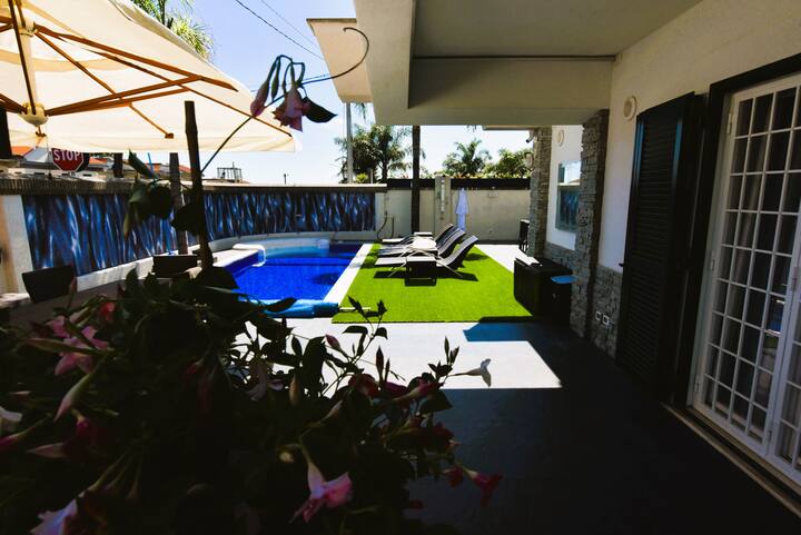 Lavinio  Villa Piscina Privata - Anzio