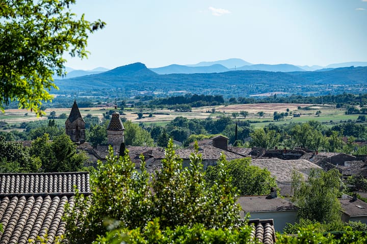 Gîte Limite Ardéche  Dans La Vallée De La Cèze - Barjac