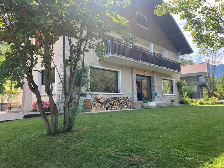Maison Familiale Menthon-saint-bernard - Annecy