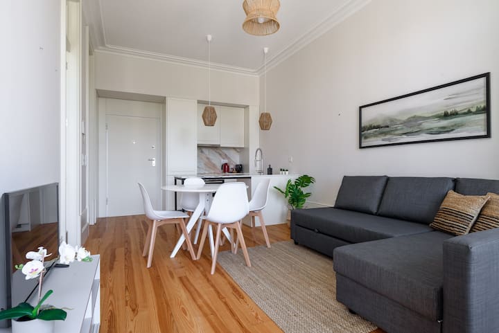 Boho Bright And Breezy Apartment - Oporto