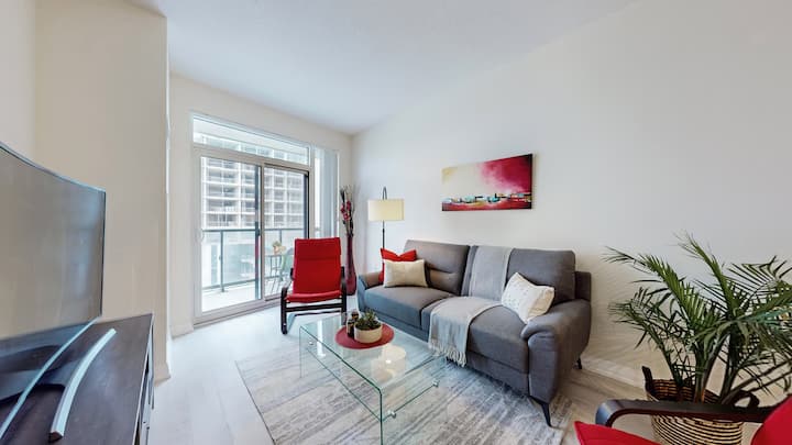 Modern 1 Bed Condo Mississauga - Mississauga