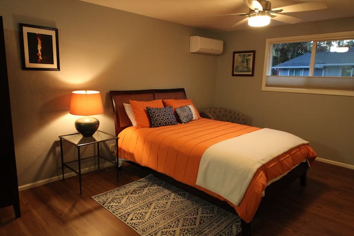 Sunset Suite - Eugene, OR
