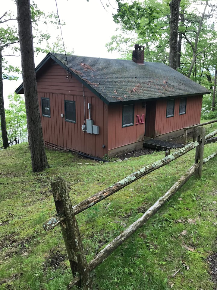 Cozy Cottage On Lake Champlain - Button Bay State Park, Vergennes