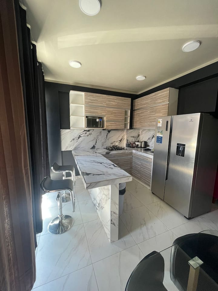 Dpto. Completo 1cda Plaza Armas. - Huánuco