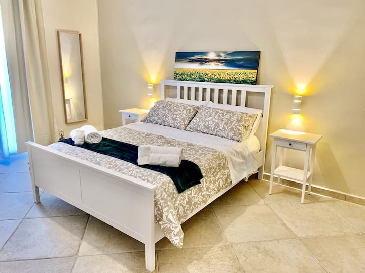 Le Burnìe - Near Central Station - Palermo