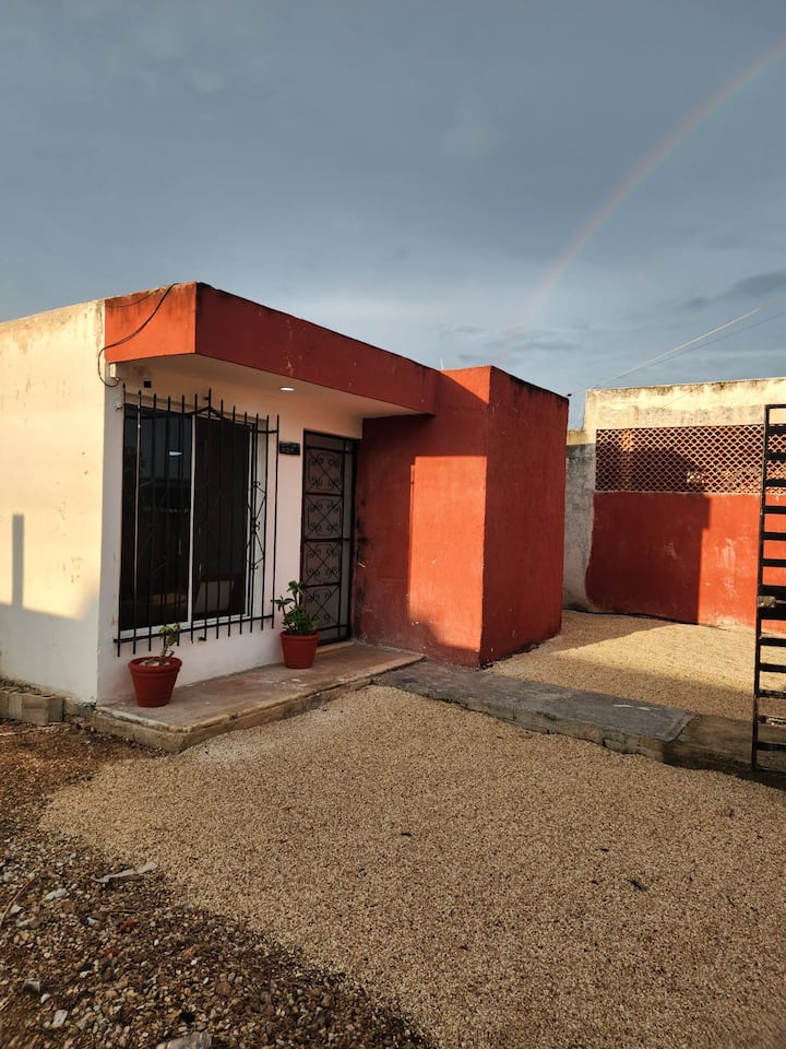 Confort, Seguridad, Calidez En Casa Dzalmuy - Mérida