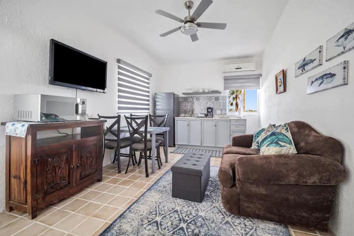 2 Bdm Close To Marina And Fun! - Cabo San Lucas