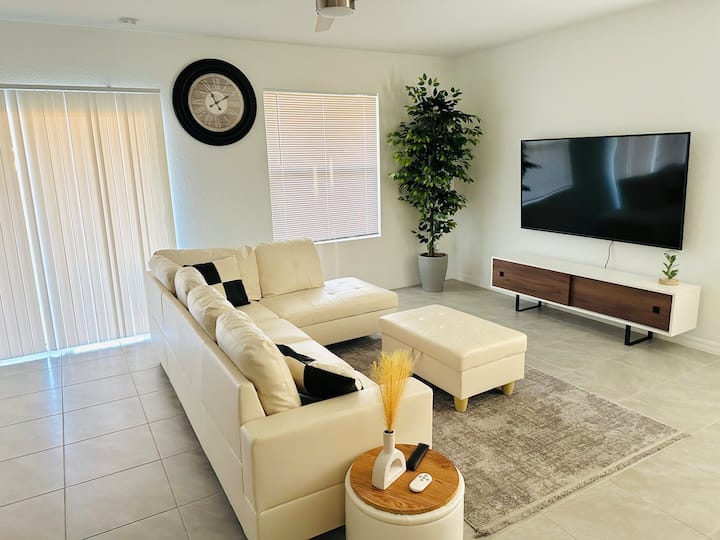 Psl Beautiful 3bedroom House - Port St. Lucie, FL