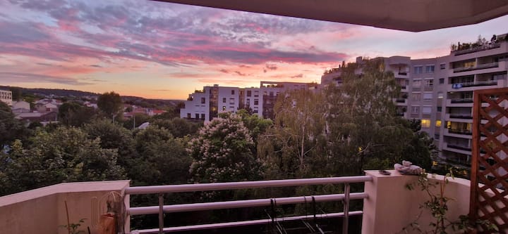 Calm And Spacious Flat - ibis Clamart Paris Velizy