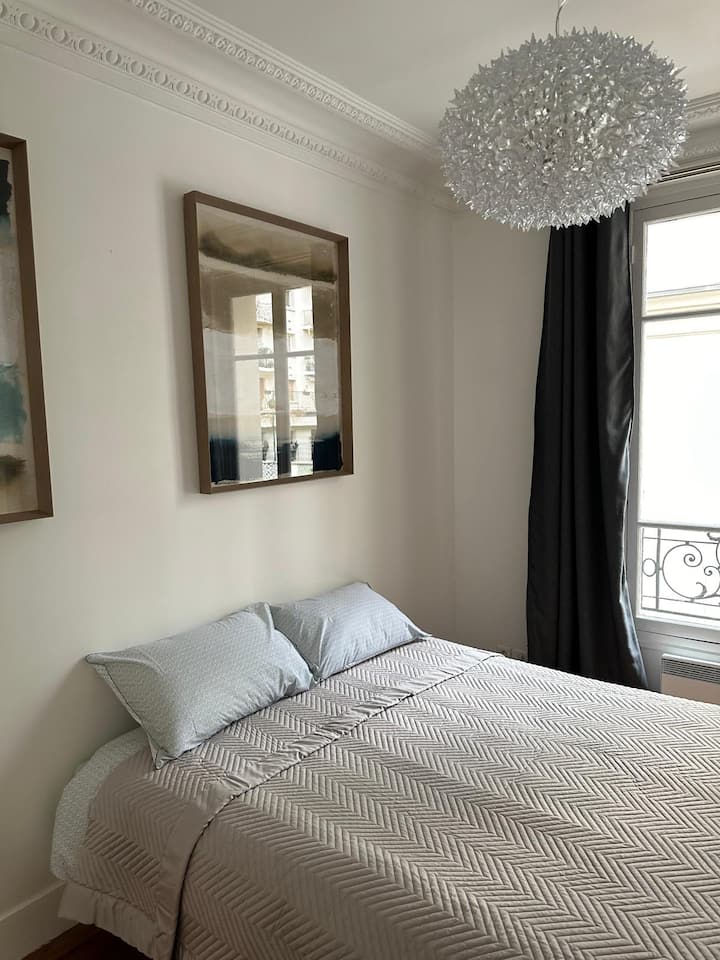 Trois Pièces Au Calme Et Lumineux - Paris