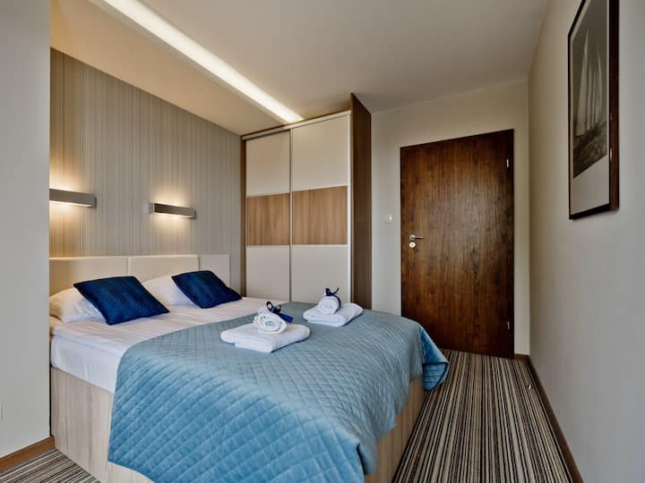 Blueapartpl Wygodny Apartament Z Basenem - Jastarnia