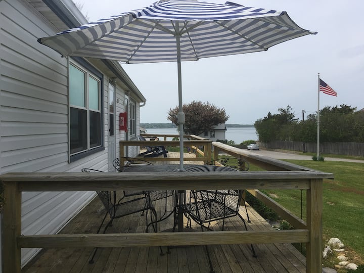 Cottage On Lake Montauk - Montauk, NY