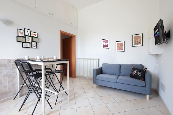 Giovanna Family Apartment [Private Parking] - Prato
