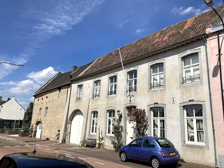 De-cour Anna-marie Maastricht-heuvelland - Maastricht