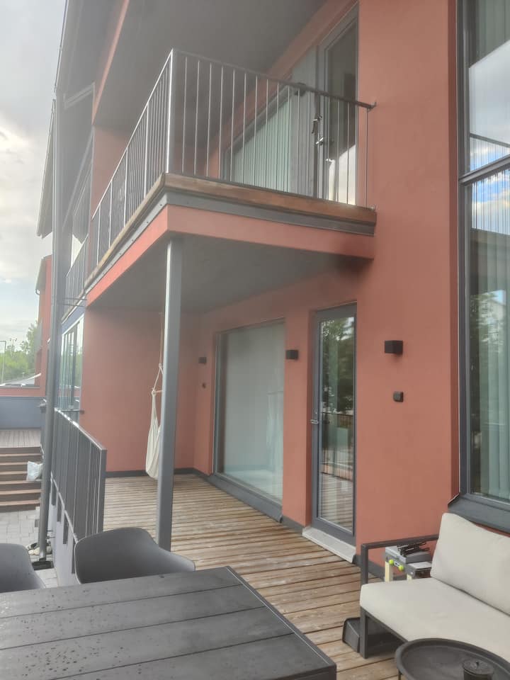 Ormuspellon Townhouse Talo - Aéroport d'Helsinki (HEL)