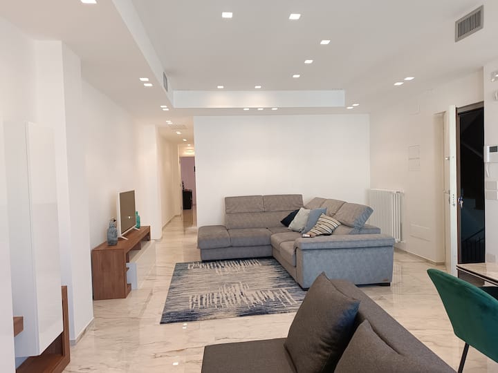 Camera E Appartamento Luxury - Andría