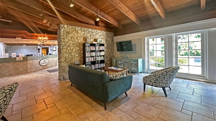 September,october Special - Naples, FL