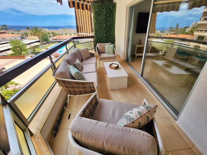 New, Elegant, Sea & Pool Views - Los Cristianos - Playa de las Américas