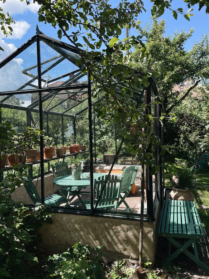 Charm I Underbart Kvarter - Stockholm