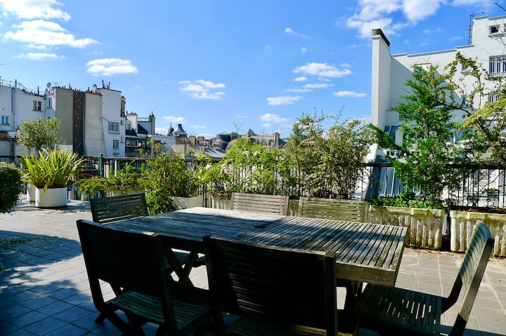 Nid Douillet En Hauteur - Paris