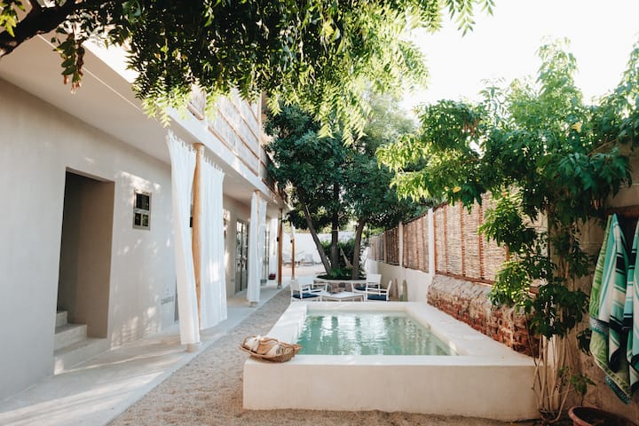 Mantarraya Outpost Boutique B&b - La Paz