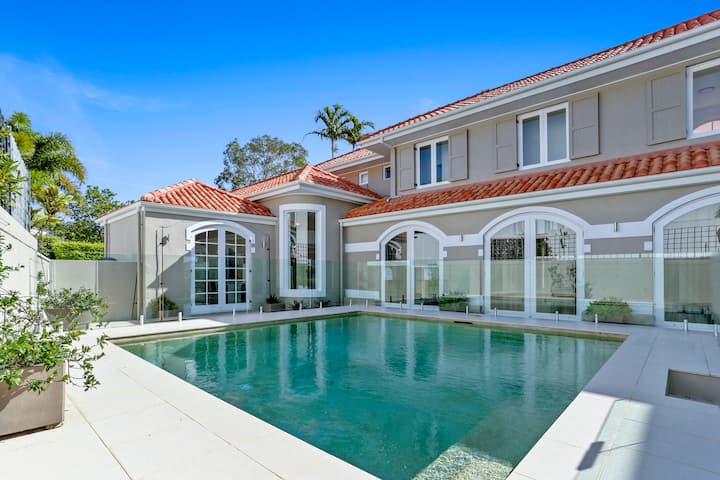 Elegance On The River, Noosa Waters - Noosaville