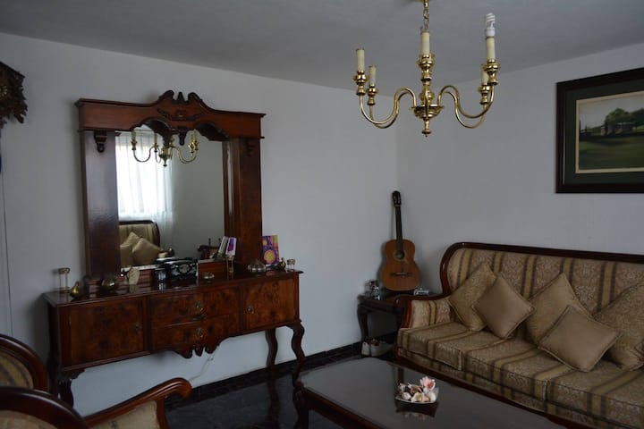 Hermosa Casa En Zona Residencial - Lagos de Moreno