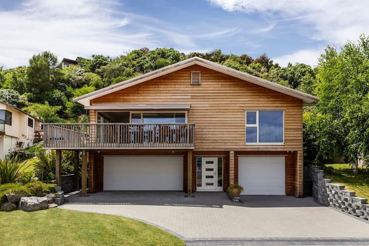 The Fantail Couples Retreat - Lake Taupo