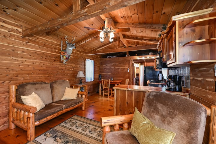 Whitetail-2 Bedroom W/hot Tub - Ohio