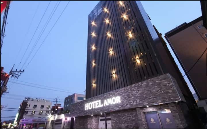 프리미엄(아모르호텔) - 삼안동