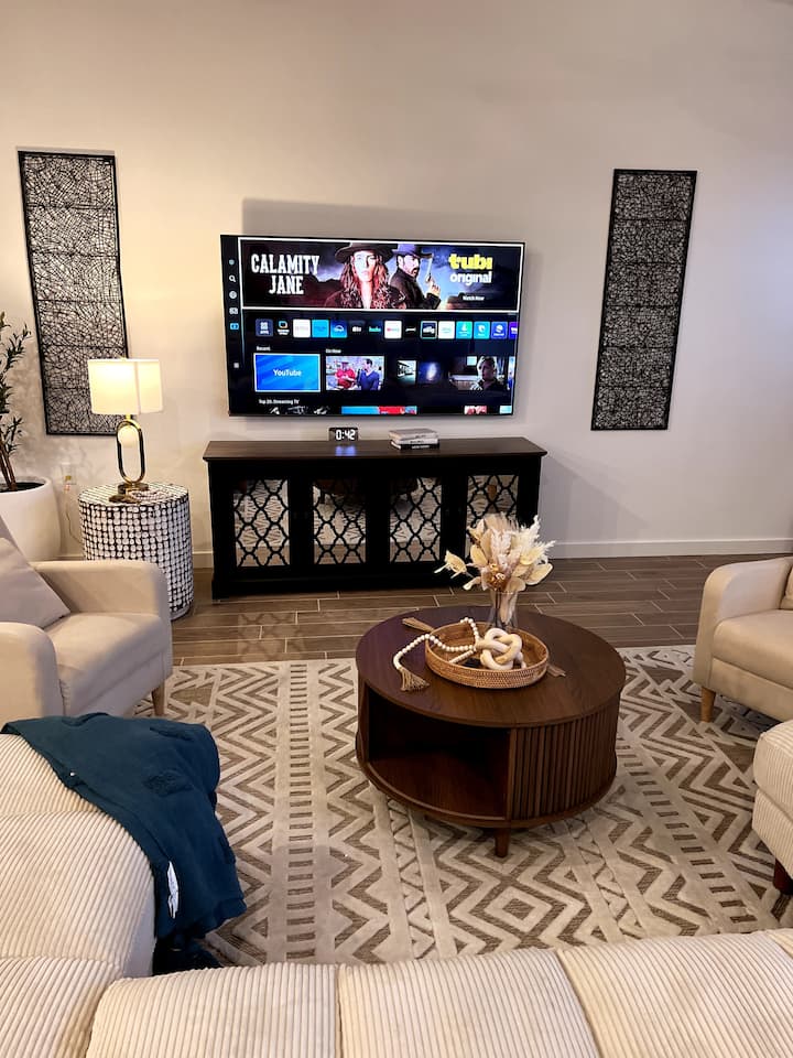 Luxury, Newly Built 2br/2ba Sw Bakersfield Getaway - 貝克斯菲爾德