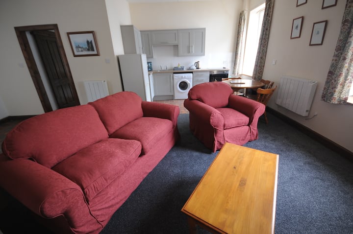 Broom Cottage - Kirkcudbright