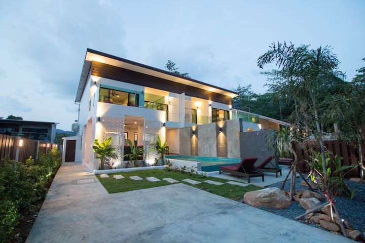 Elegance Private Palm Pool Villa, Ko Chang - Ko Chang