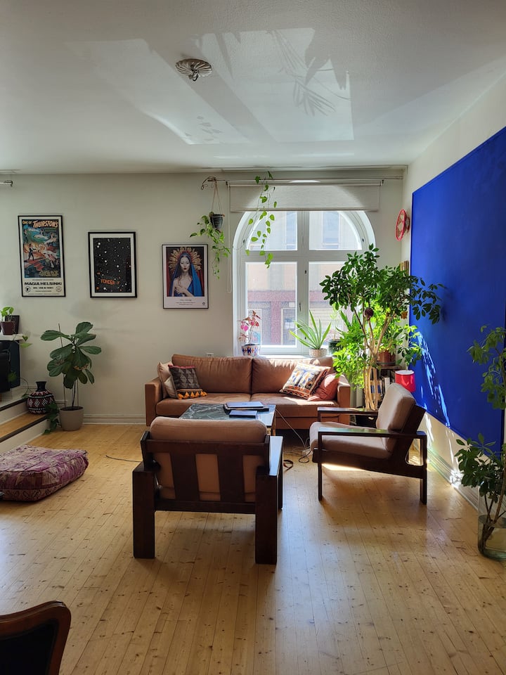 Colorful City Center Apartment - Turku