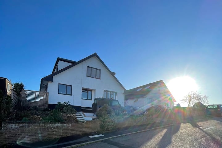 Spacious Home In Lympstone With Estuary Views - Exmouth
