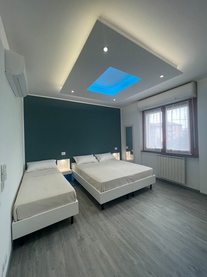 Lala's Triple Room (Bgy/milan) - Bérgamo, Italia