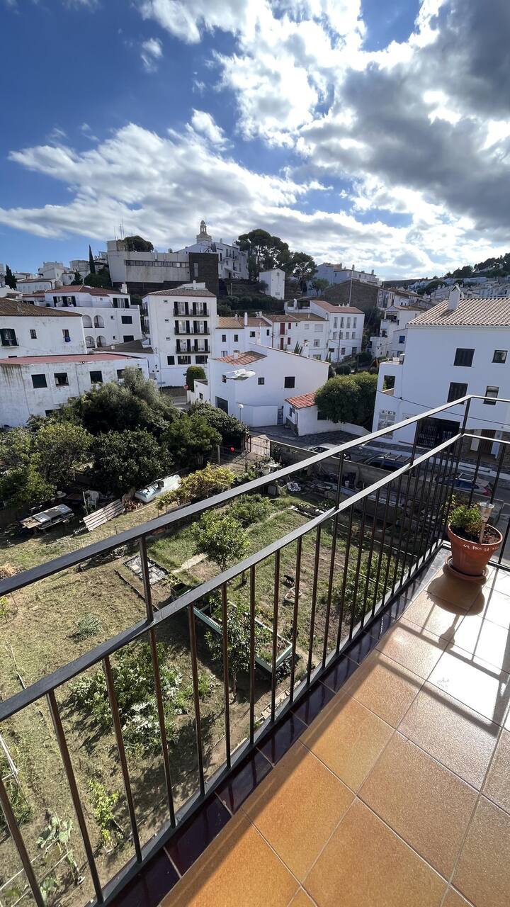 Ampli àTic Amb Terrassa - Cadaqués