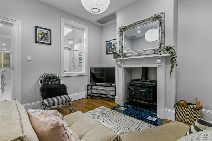 Heritage Cottage, Sandy Bay - Hobart