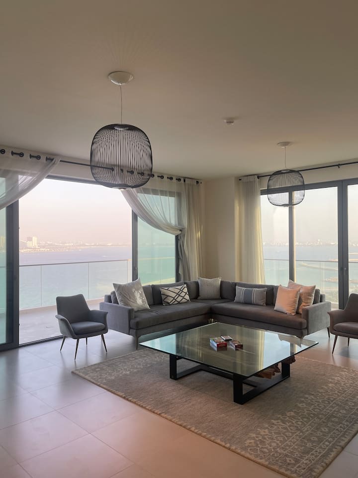 5 Bedroom Penthouse In Marassi - Bahrain