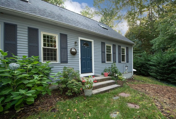 Beach & Hot Tub: Cape Cod Gem - Sandwich, MA