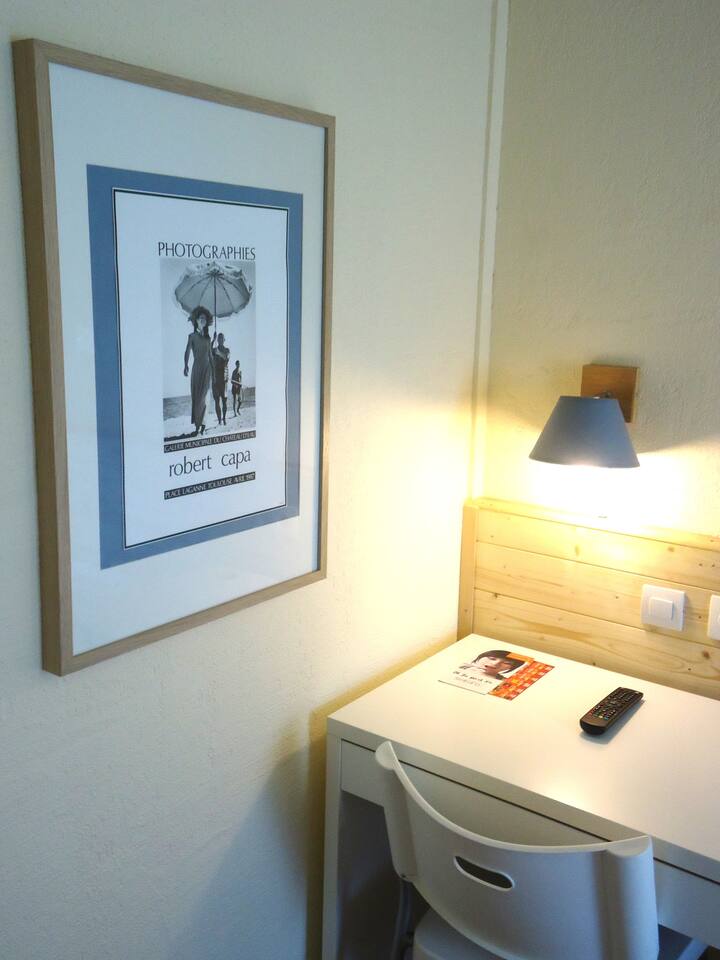 Chambre Avec Lit Pour 2 Pers - Cugnaux