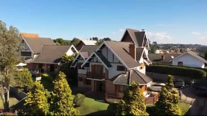 Casa - Alto Da Vila Inglesa - Campos do Jordão