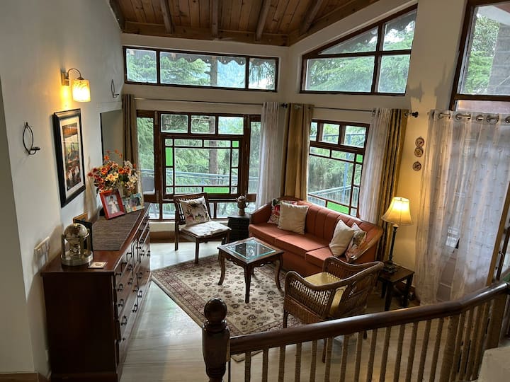 Scenic Hill View 3bhk Near Mall Road | Stonewood - Dalhousie