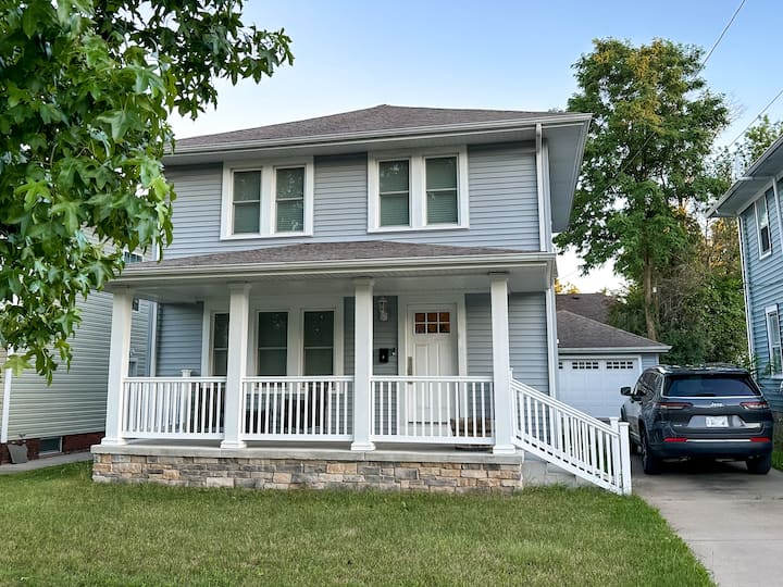 Corby Champions Cottage - 南灣