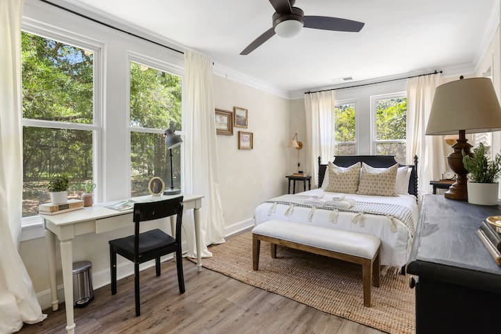 The Cayce Cottage | 3br W/ Private Pool - Columbia, SC
