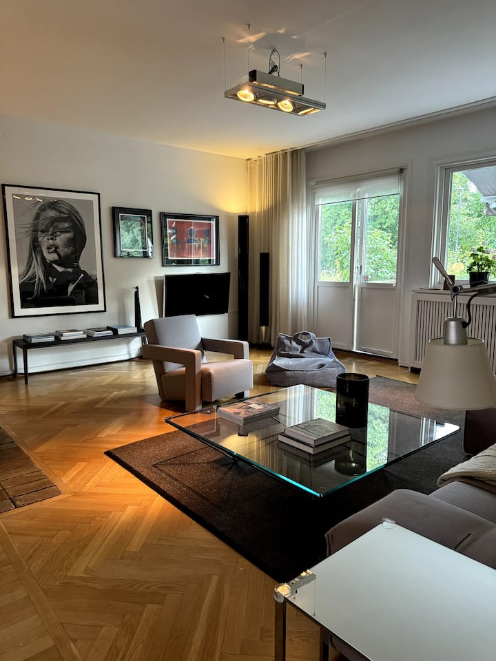 Funkisradhus I Skår - Göteborg