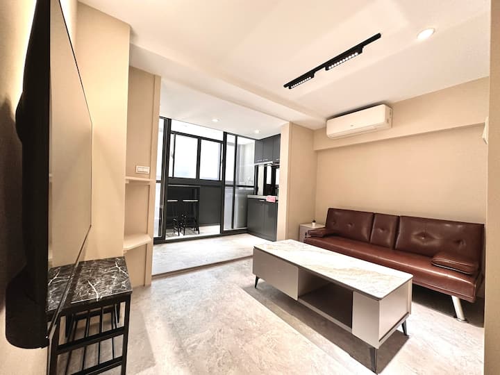 西門町Ximen/全新裝潢電梯大樓/mrt(1min)/3～6p - Taipei