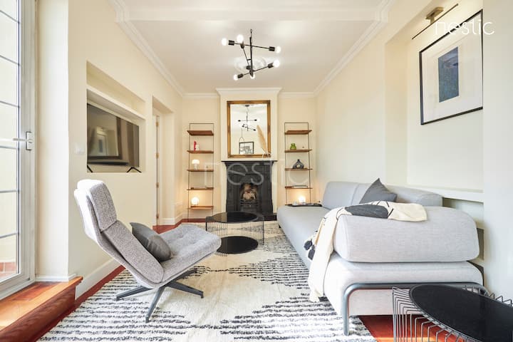 Penthouse + Office In Salamanca - Madrid